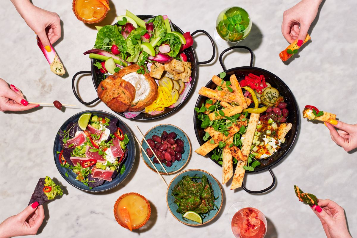 Bill's Restaurants | All Day Dining | Famous Burgers